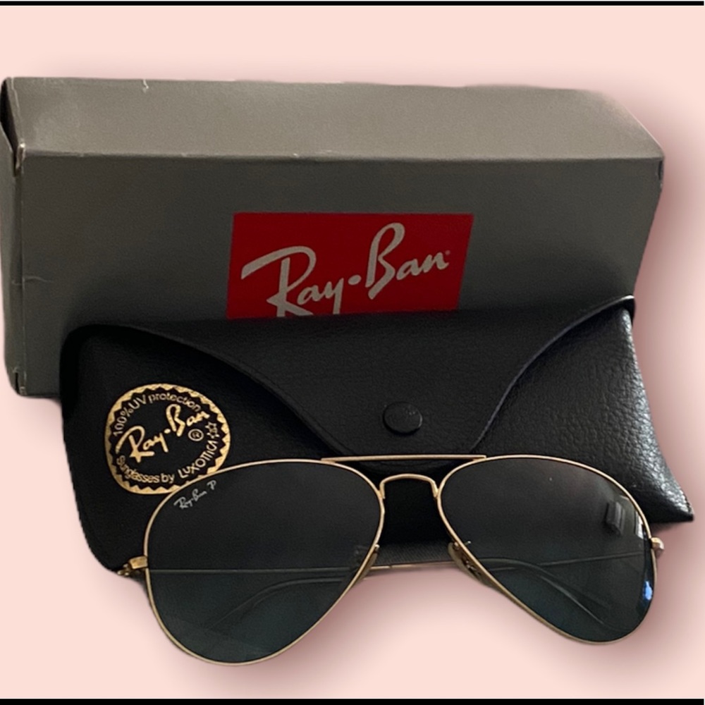 Authentic Ray Ban 3025 Aviators With Blue Lens - Gem